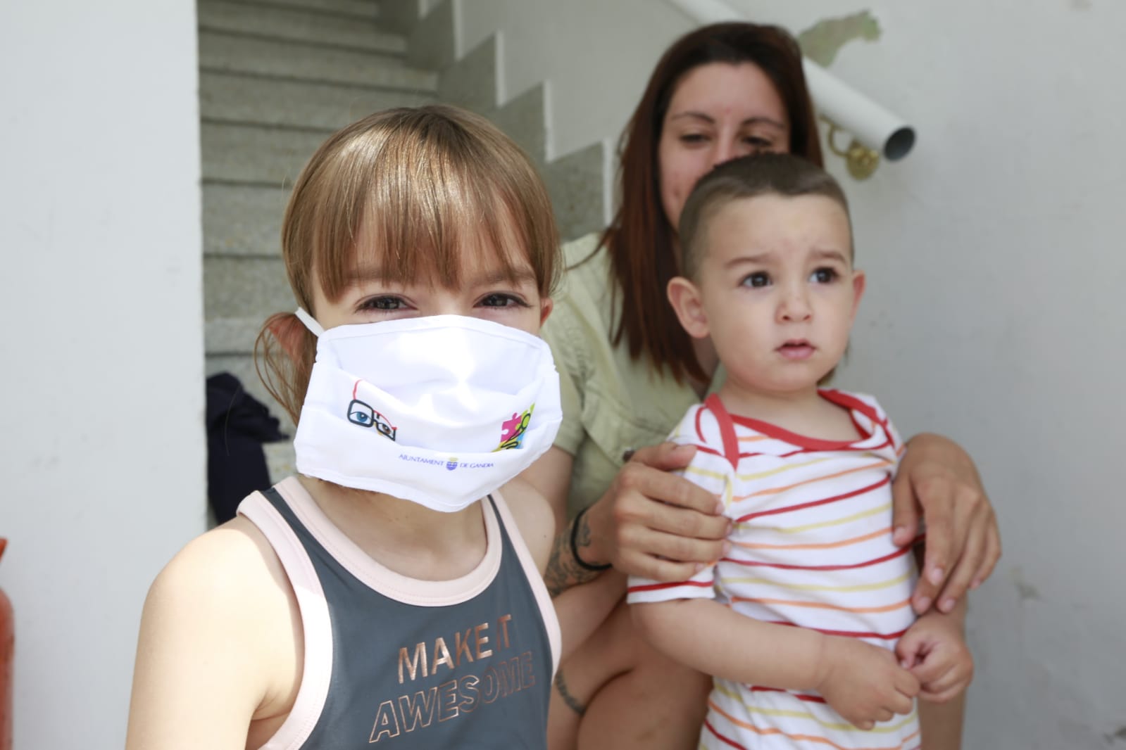 El Ayuntamiento de Gandia reparte 8.000 mascarillas para niños
